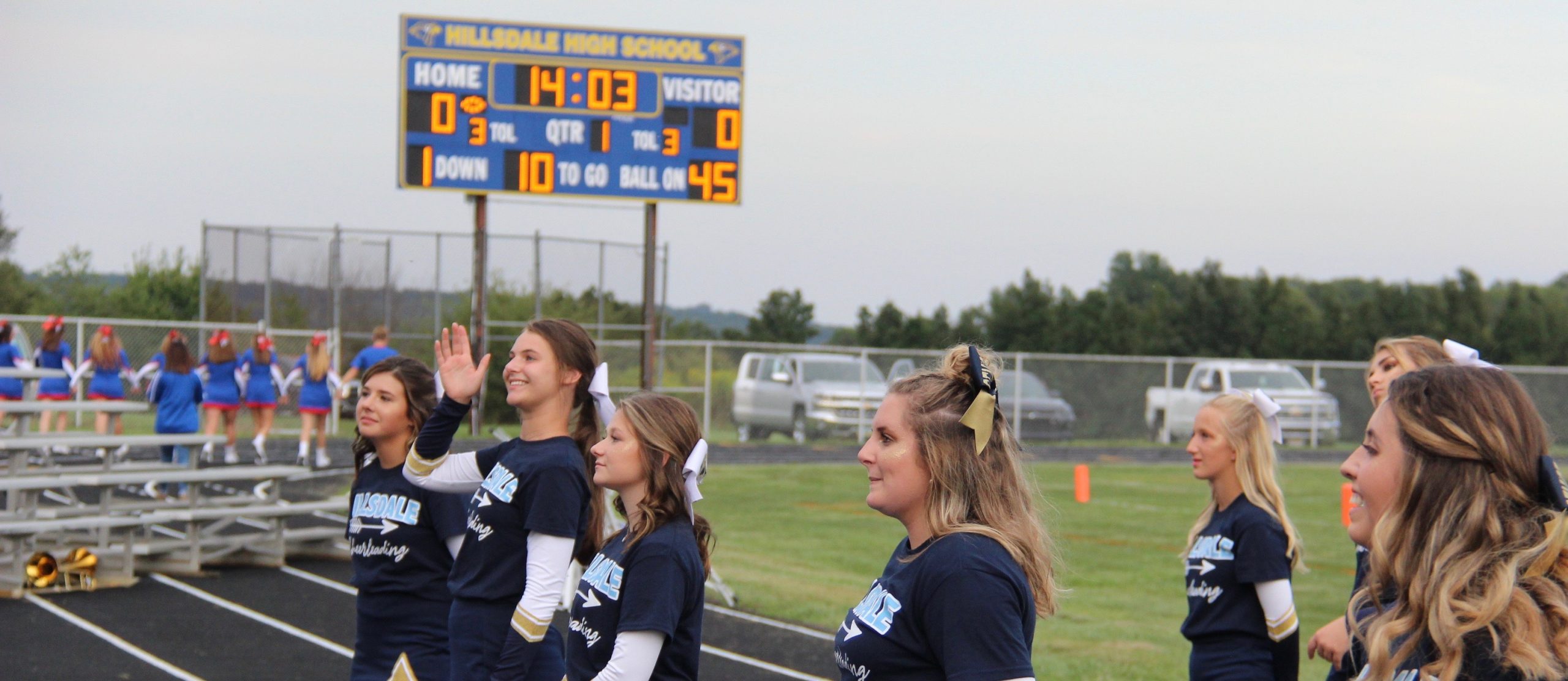 Falcons soar past Mapleton in season opener