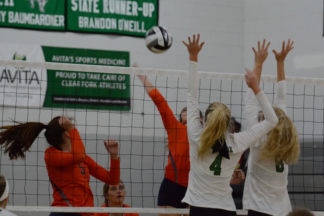 GALLERY: Galion downs Clear Fork in volleyball