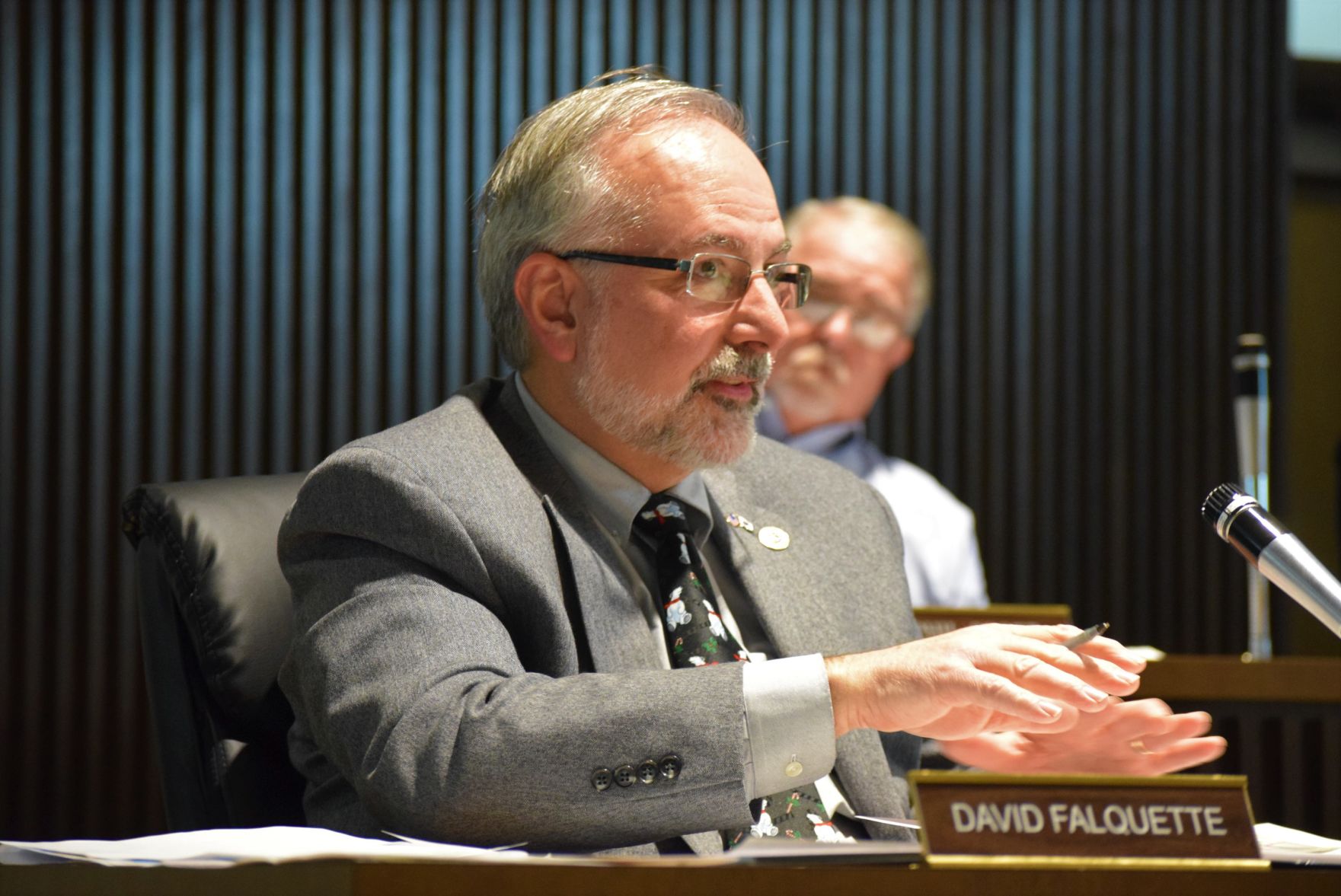 Mansfield City Council plans return to 'hybrid' in-person meetings