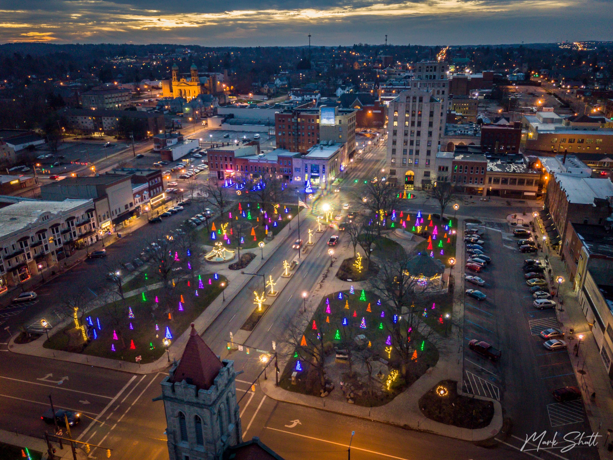 GALLERY: Downtown Mansfield Holiday Lights Photo Contest 2020